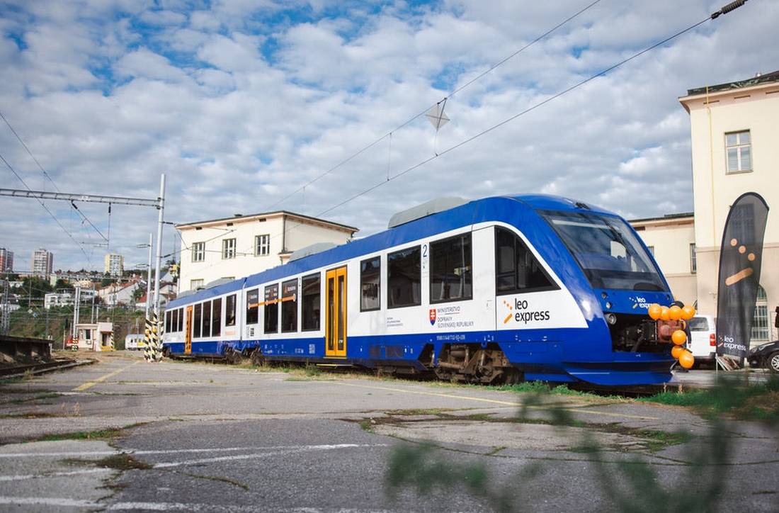 Na koleje na Slovensku vyjela “Dunajská Strela”, Leo Express vybral ...